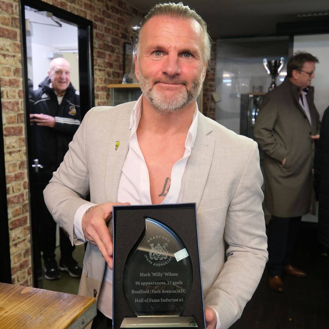 Bradford (Park Avenue) AFC News - THANK YOU TO NON-LEAGUE LEGEND MARK ...